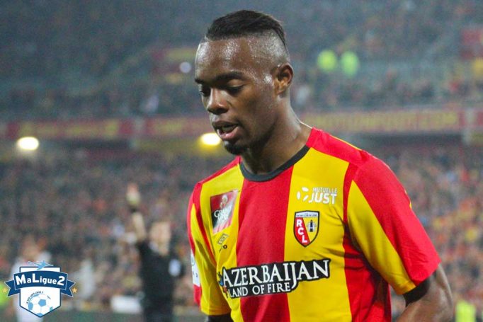 Officiel : Wylan Cyprien du RC Lens à Nice - MaLigue2