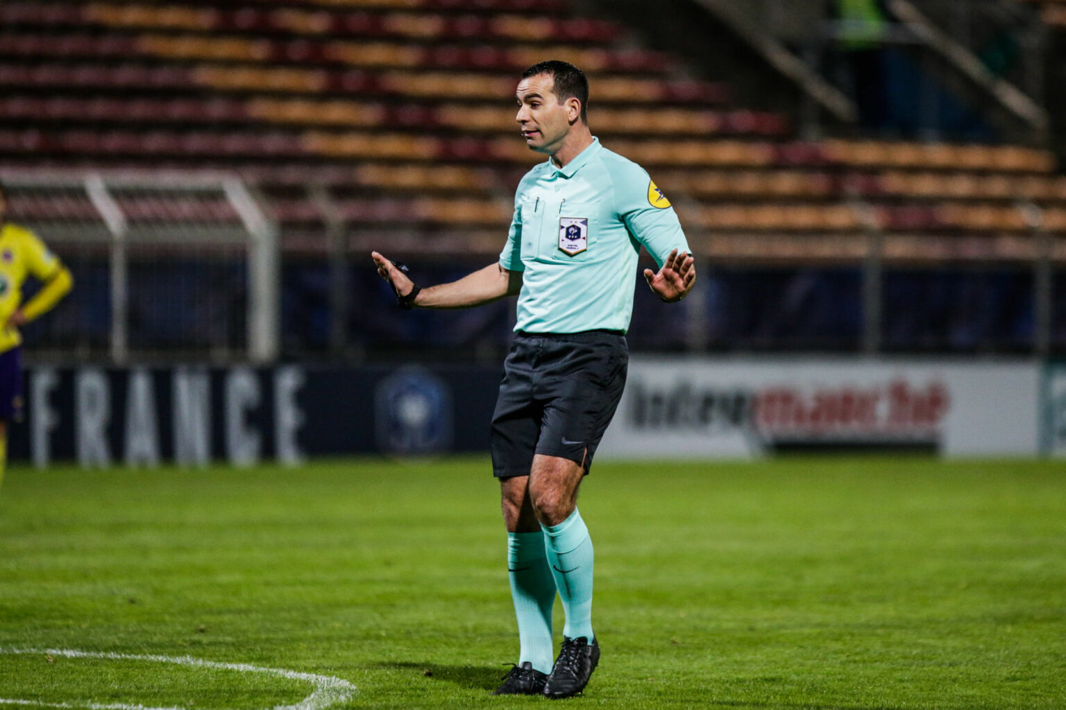 Ligue 2 - Les arbitres désignés pour les matchs de la 31e journée ...