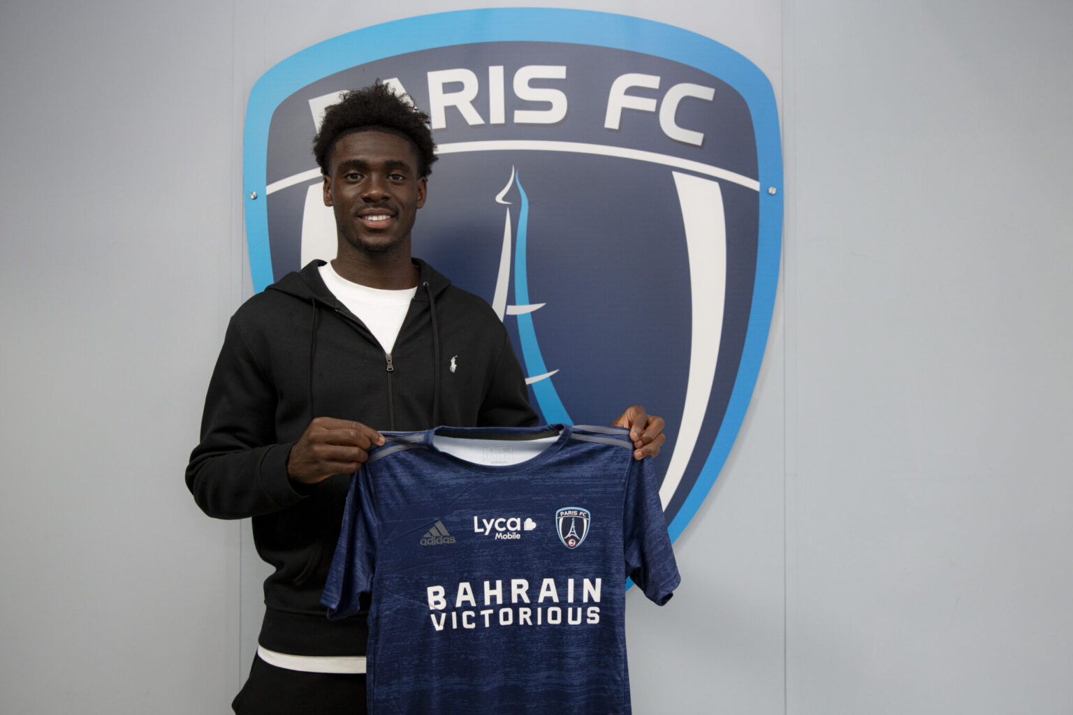 Officiel - Nouvelle recrue pour le Paris FC, un attaquant du Stade de ...